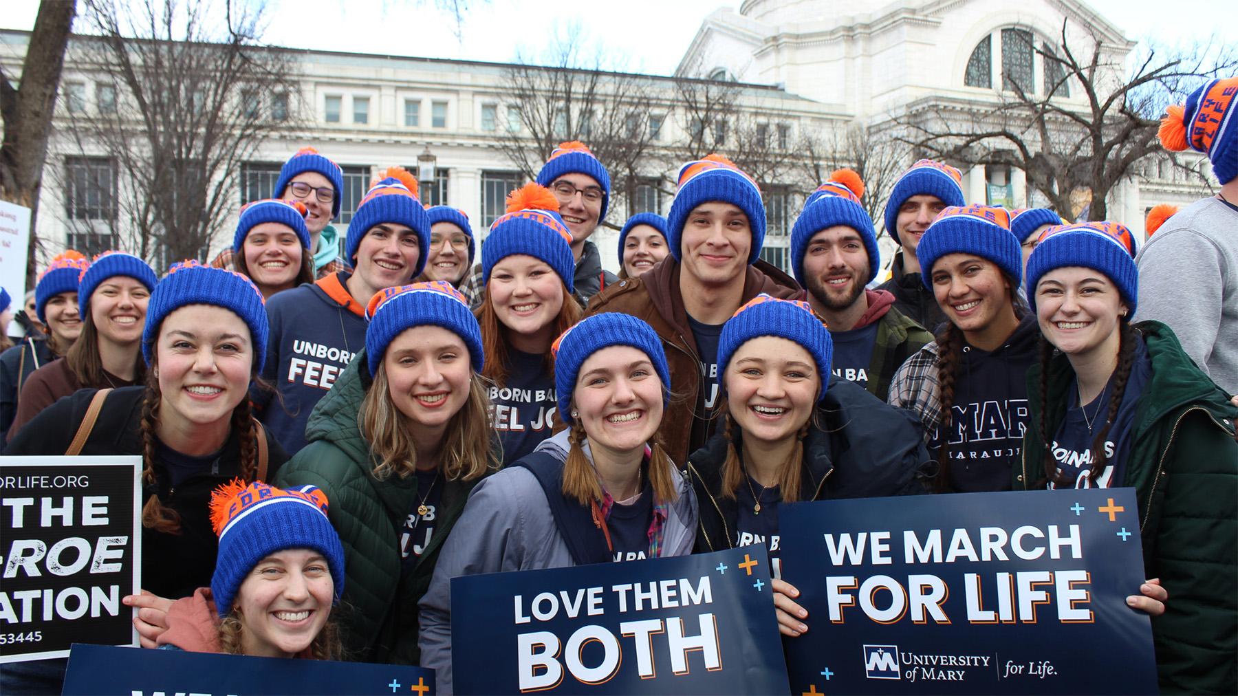 A Sign of Hope: Newman Guide Colleges March for Life - Cardinal Newman ...